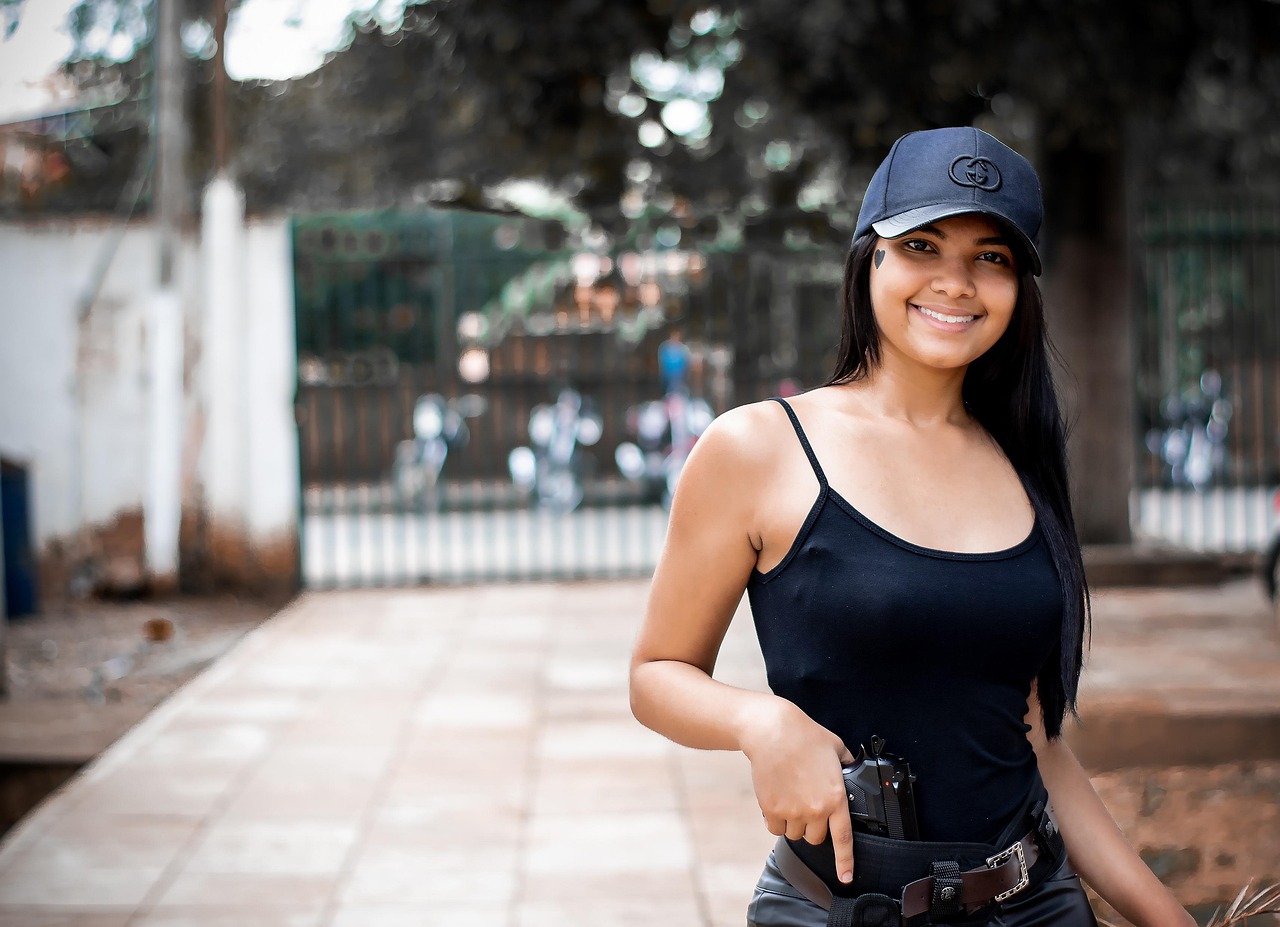 Policial Arma Uniforme - Foto gratuita no Pixabay - Pixabay