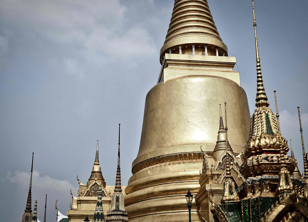 Stupa Guld Tempel - Gratis foto på Pixabay