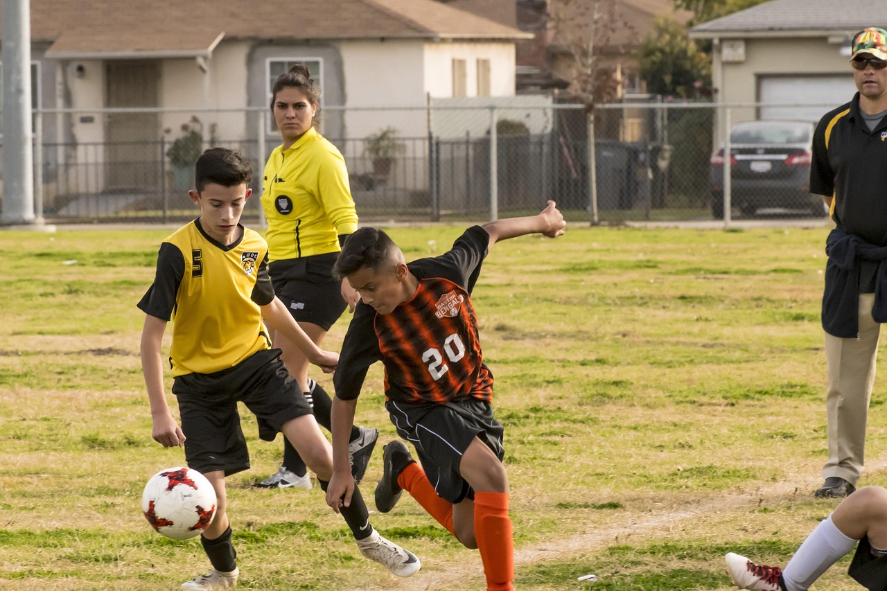 Fútbol Deporte Patear - Foto gratis en Pixabay