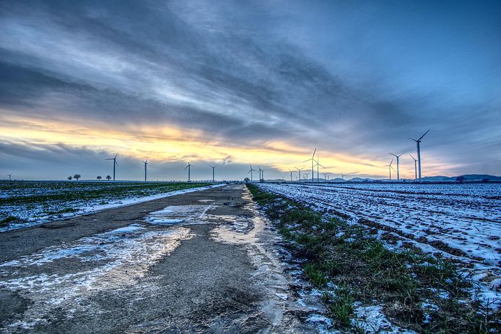 600+ Free Wind Farm & Energy Images