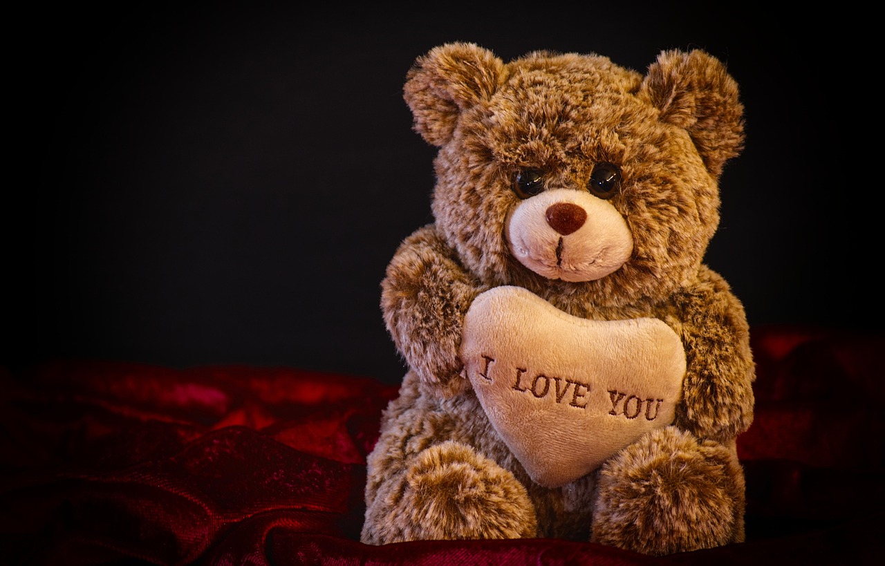 10,000+ Free Teddy With Heart & Teddy Bear Images - Pixabay