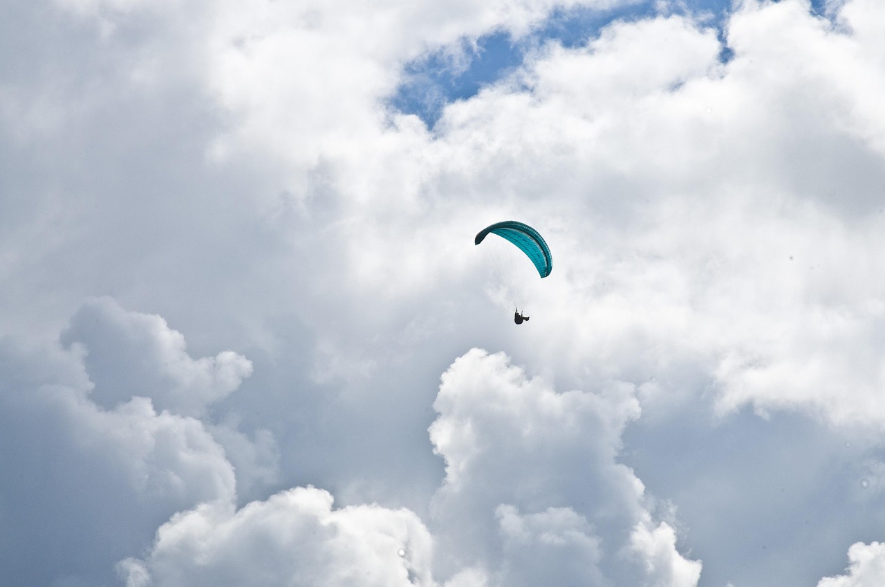 Paraglider Air Clouds - Free photo on Pixabay - Pixabay
