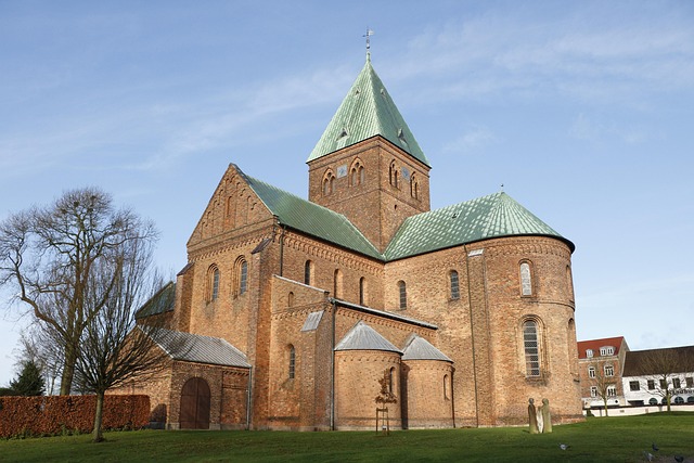 40.000+ kostenlose Kirche Sankt Gumbertus und Kirche-Bilder - Pixabay