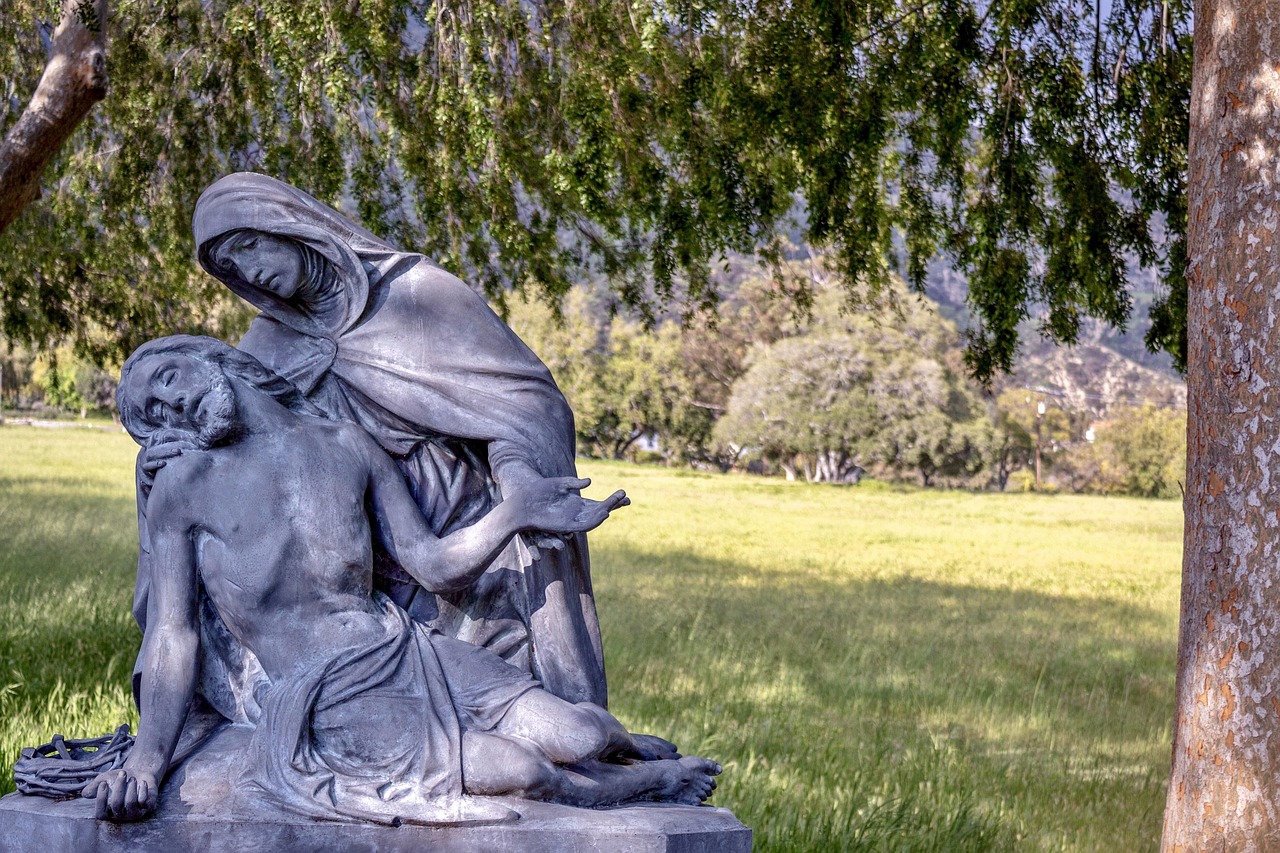 70+ Free Mary Mother Of Jesus & Jesus Images - Pixabay