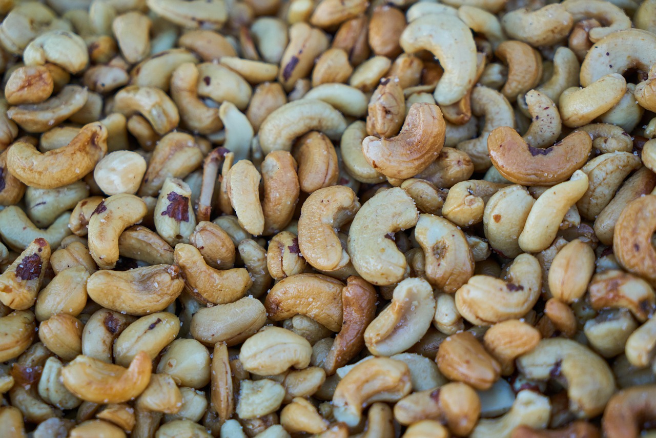 100+ Free Cashew & Cashew Nuts Images - Pixabay