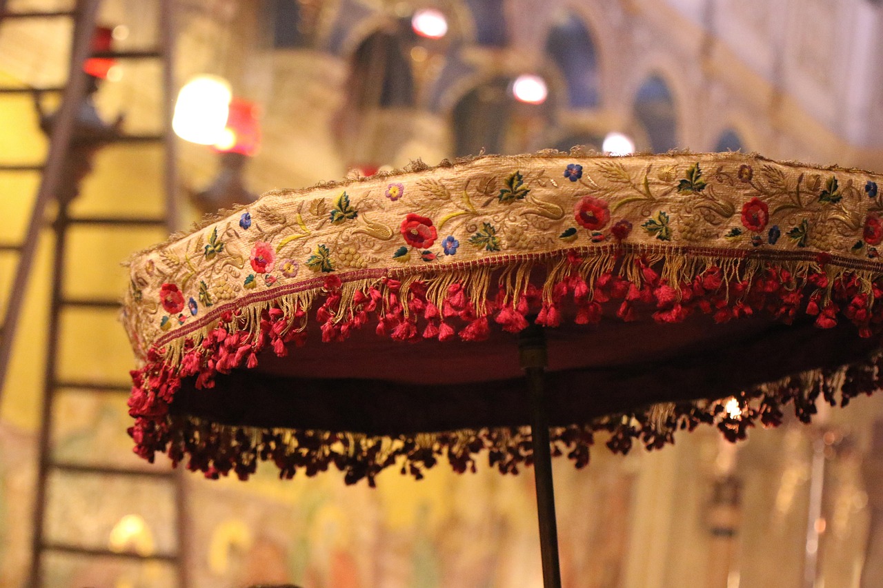 10+ Free Umbrella Church & Church Images - Pixabay