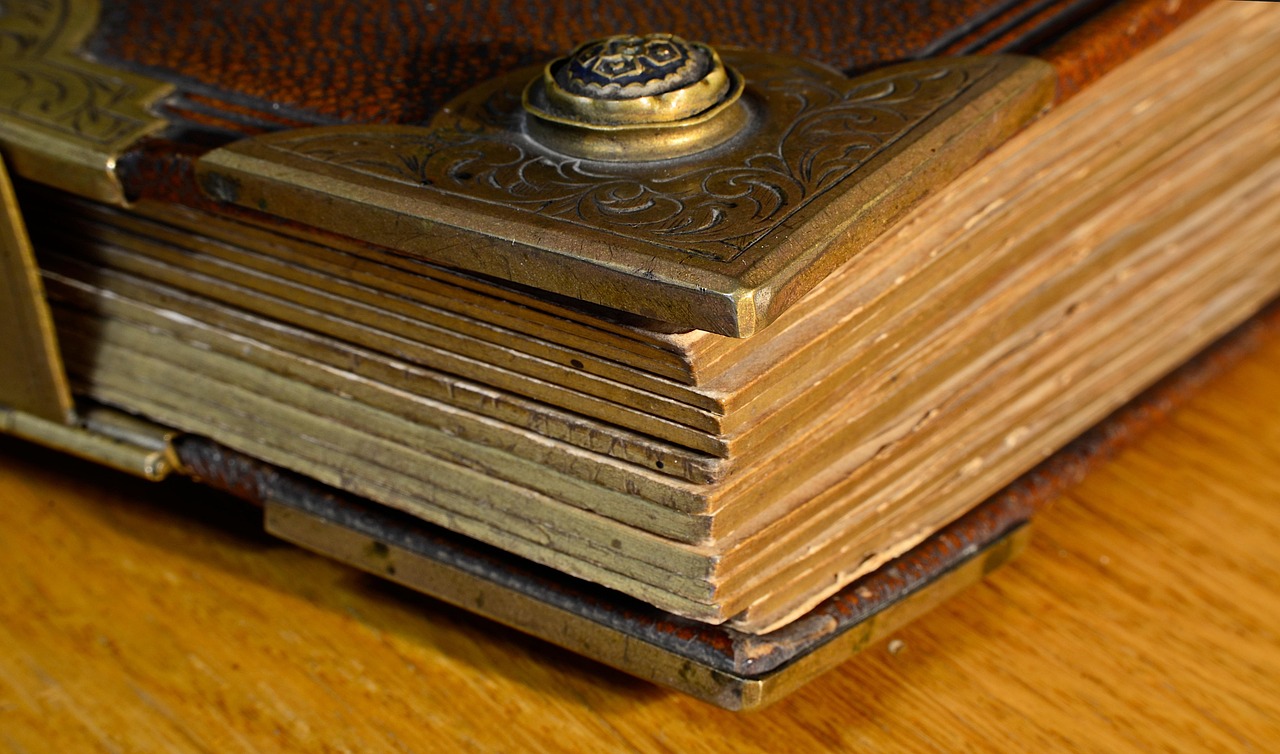 Book Album Old - Free photo on Pixabay - Pixabay