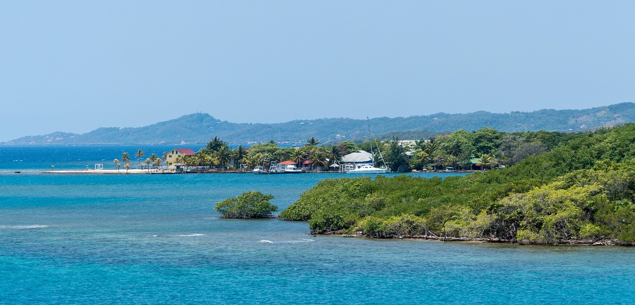 100+ Free Honduras & Roatan Images - Pixabay