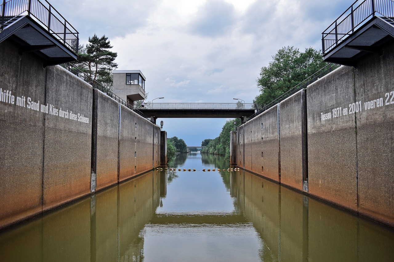 Water Lock Flow - Free photo on Pixabay