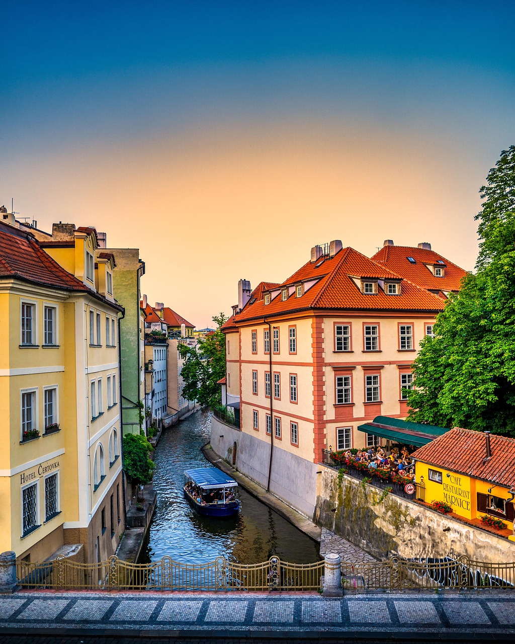 Prague Boat River - Free photo on Pixabay - Pixabay