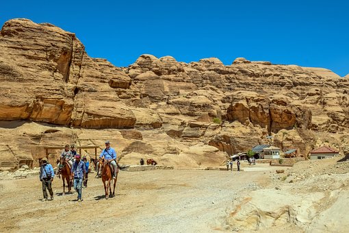 40+ Free Al Siq Canyon & Petra Photos - Pixabay
