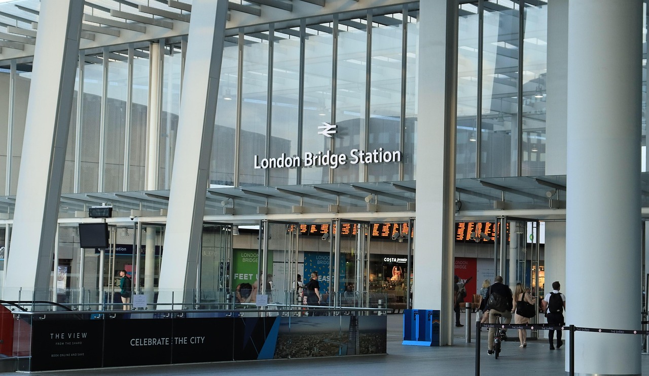 London Bridge Station Rail - Free photo on Pixabay - Pixabay