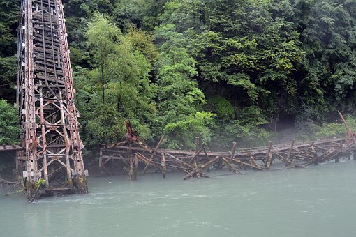 40+ Free Bridge Over Water & Water Images
