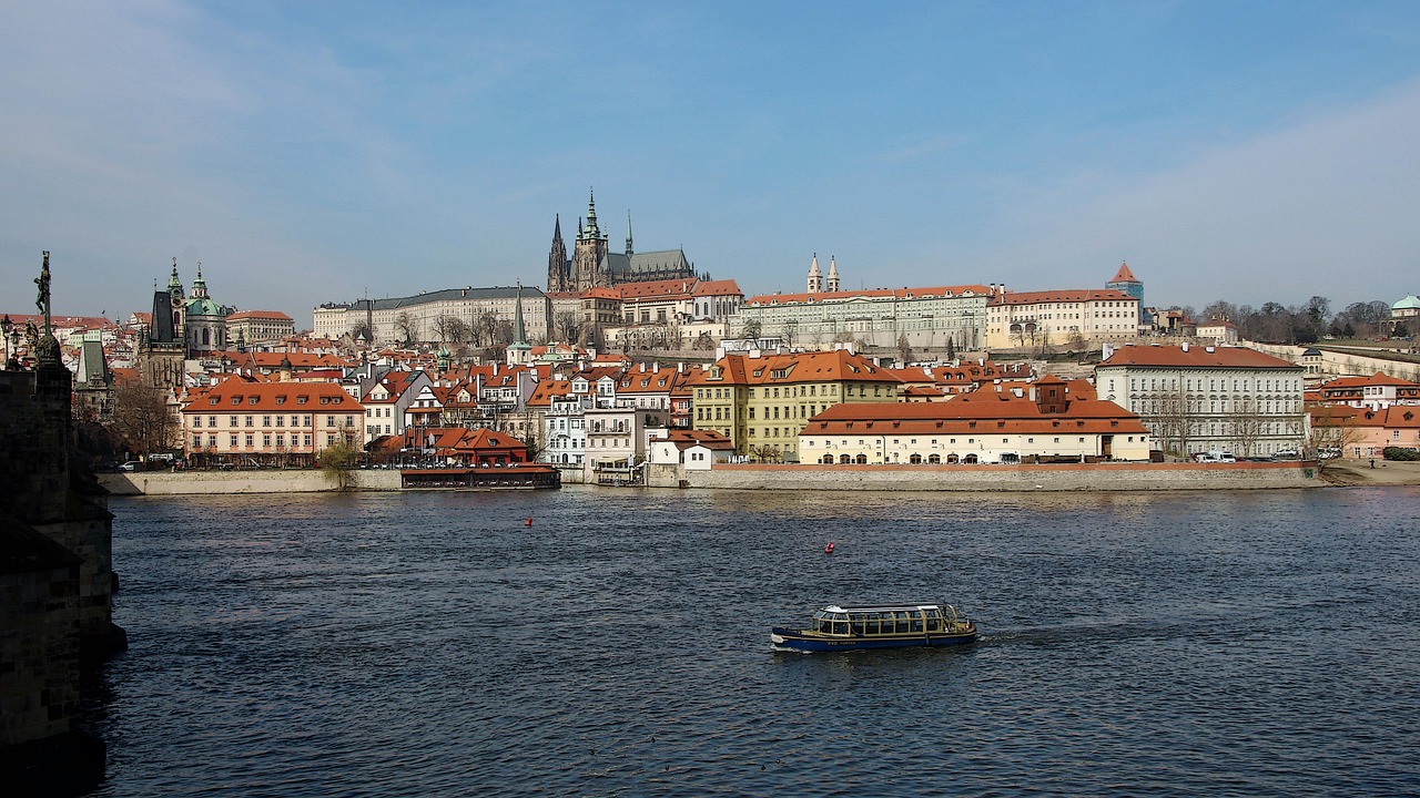 Prague Fleuve Immeubles - Photo gratuite sur Pixabay - Pixabay