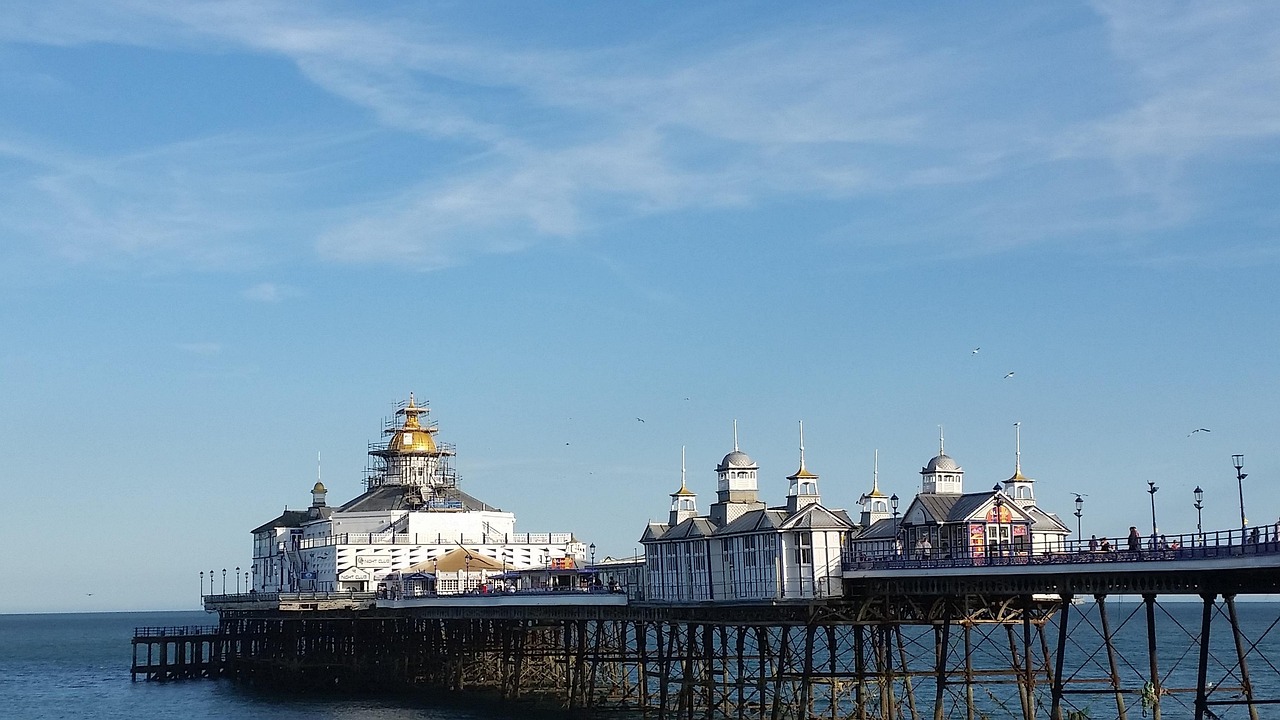 70+ Free Eastbourne & Sea Images - Pixabay