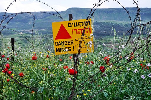 5+ Free Minefield & Landmine Photos