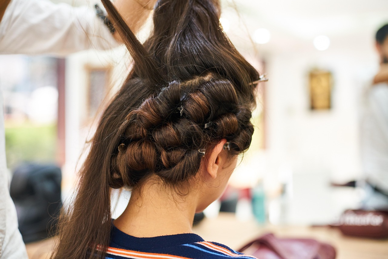 800+ Free Hairdresser & Haircut Images - Pixabay