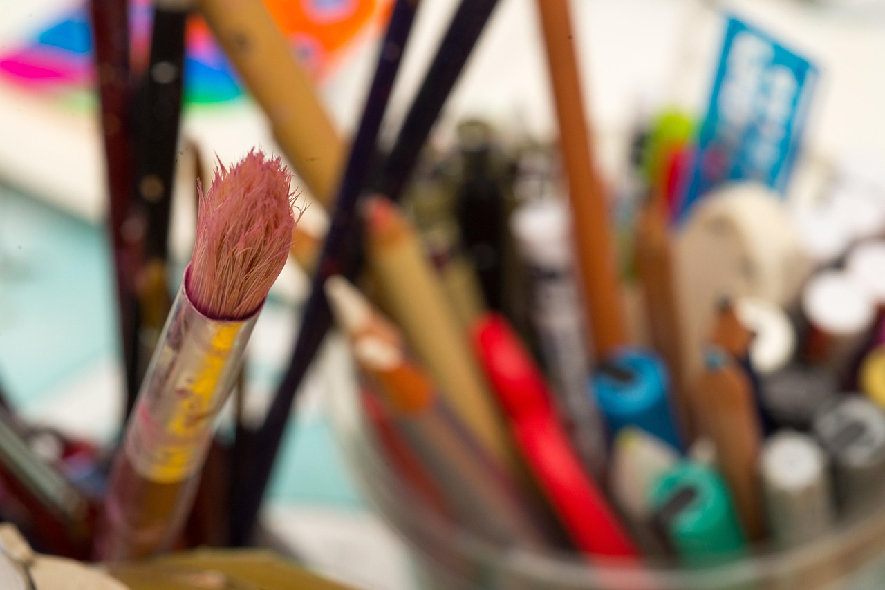 200+ Free Paintbrush & Paint Photos - Pixabay