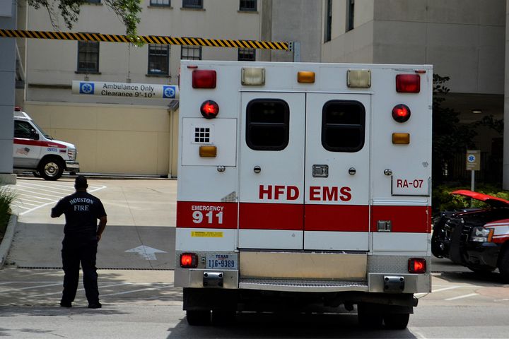 80+ Free First Responders & Ambulance Images - Pixabay