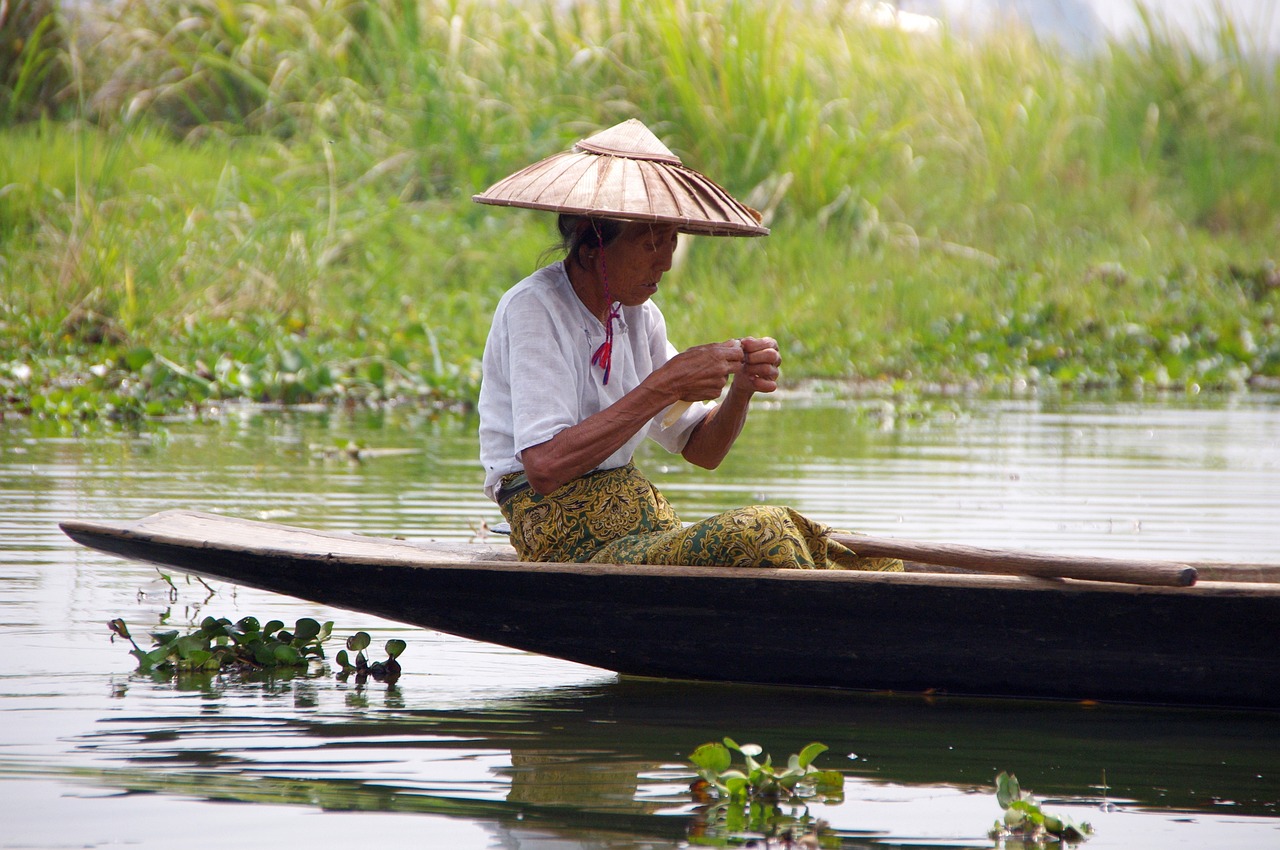 Inle Lake Myanmar Old Woman - Free photo on Pixabay