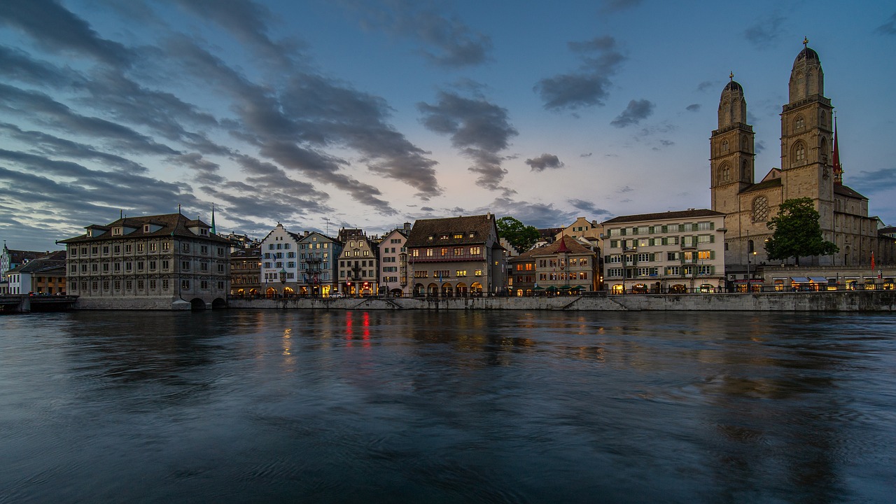 4+ Free Zuri & Züri Images - Pixabay