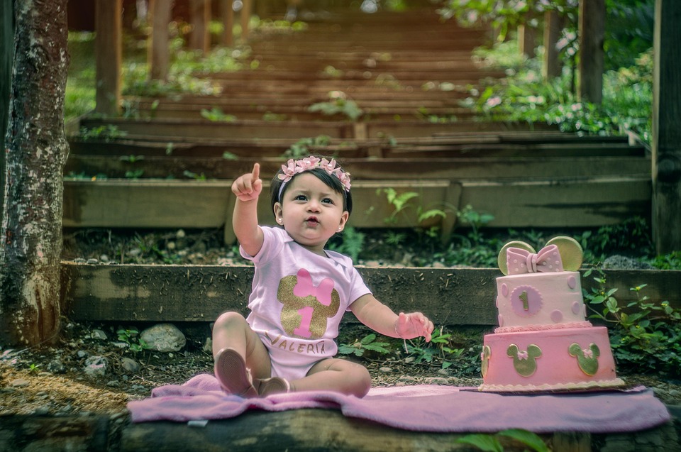 Fille Enfants En Jouant - Photo gratuite sur Pixabay