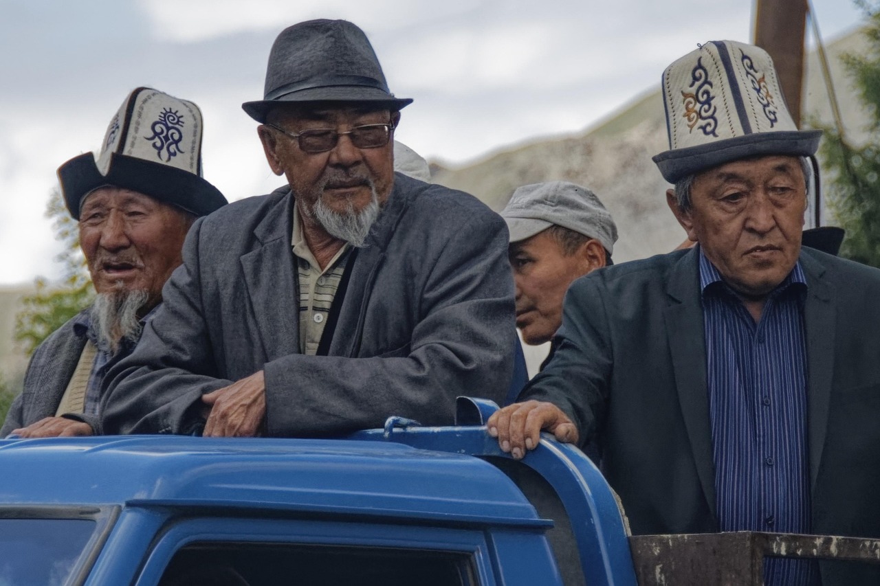 Men People Transport - Free photo on Pixabay - Pixabay