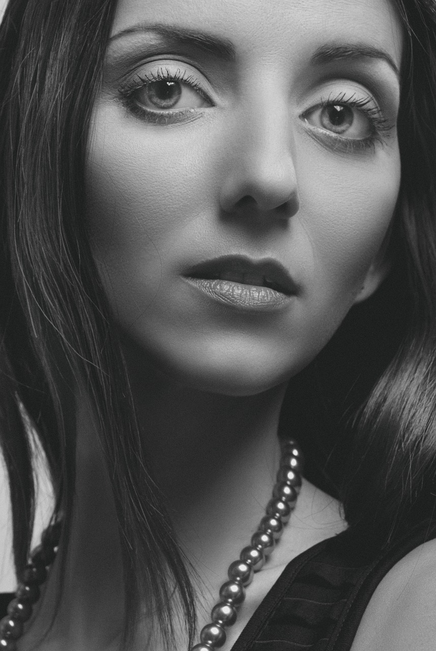 Girl Portrait Studio - Free photo on Pixabay