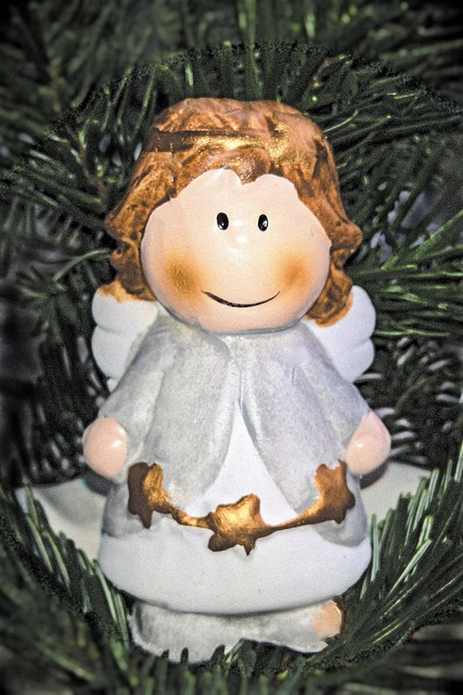 Christmas Angel Ceramic Figure - Free photo on Pixabay