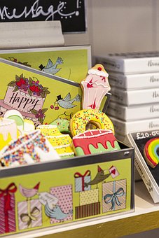 10+ Free Bakery Kids & Cupcake Images - Pixabay