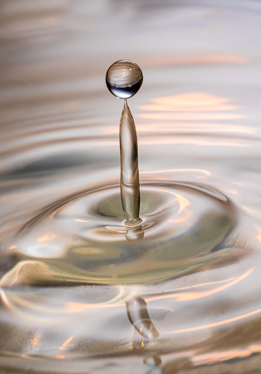2,000+ Free Water Surface & Water Images - Pixabay