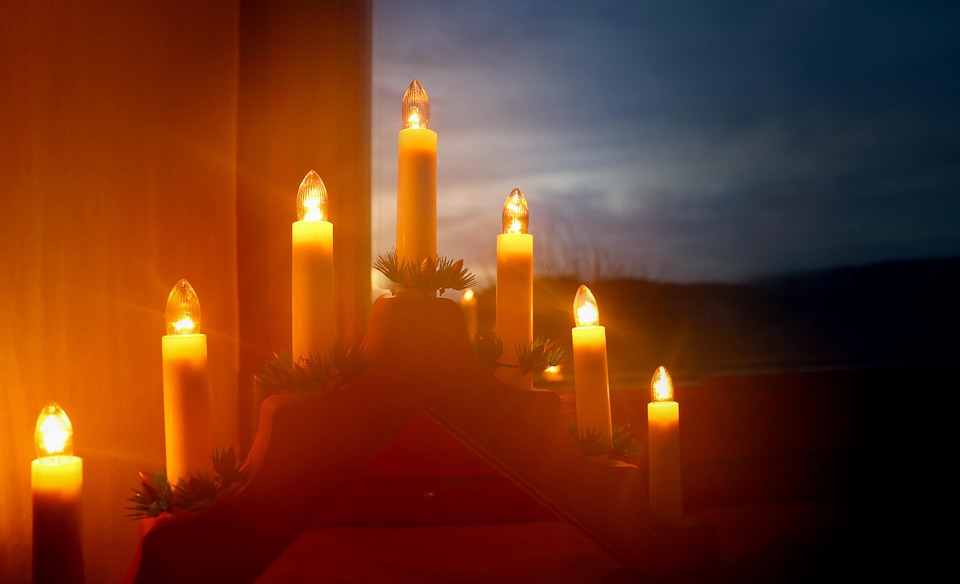 Christmas Candlestick Atmosphere - Free photo on Pixabay