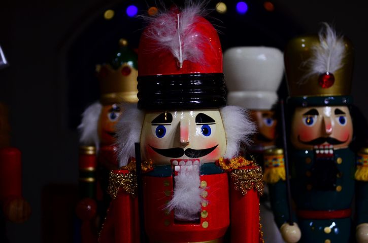 200+ kostenlose Nussknacker und Weihnachten-Bilder