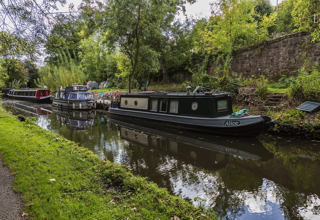 Canal Water Boat - Free photo on Pixabay