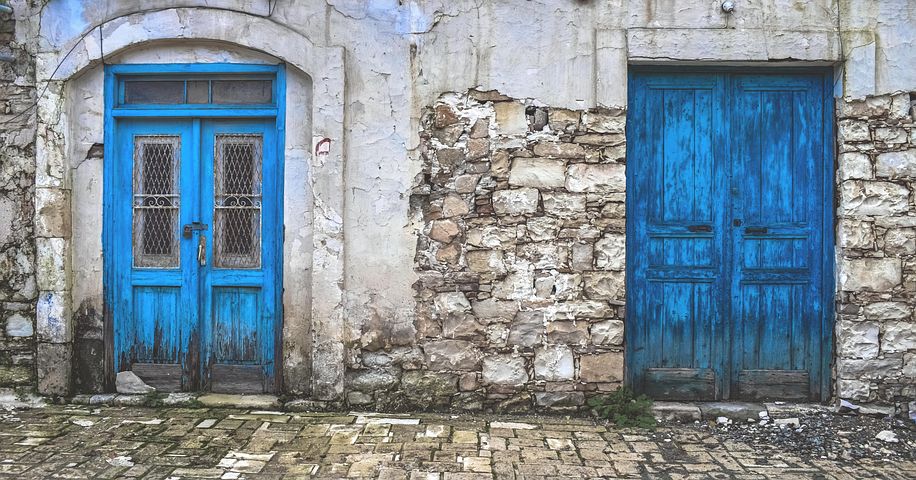 500+ Free Dilapidated Houses & Dilapidated Images