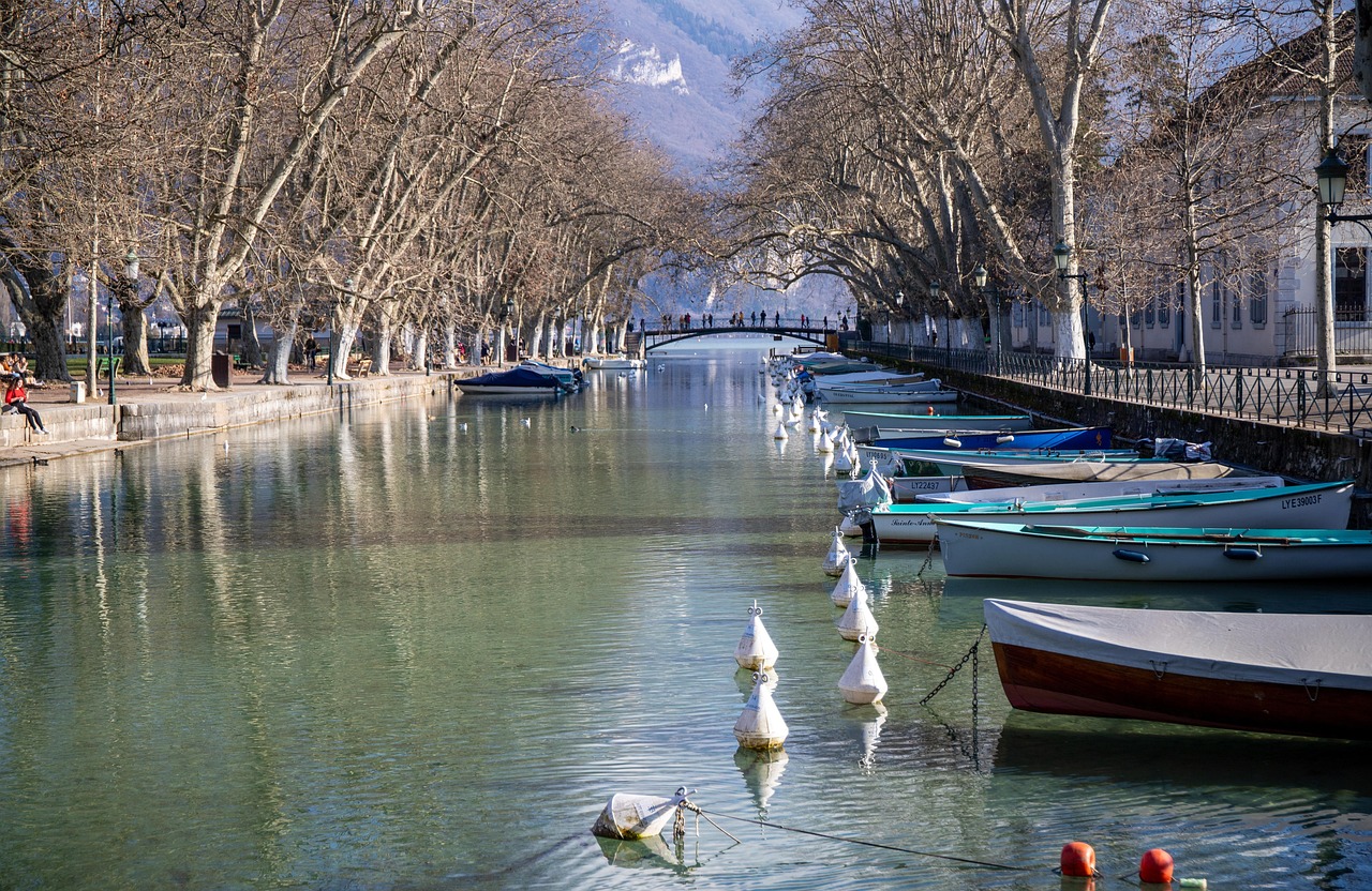Plus de 200 000 images de Lac Et Montagne Annecy et de Annecy - Pixabay