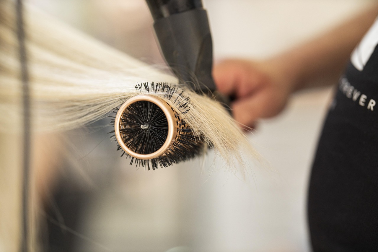 800+ Free Hairdresser & Haircut Images - Pixabay