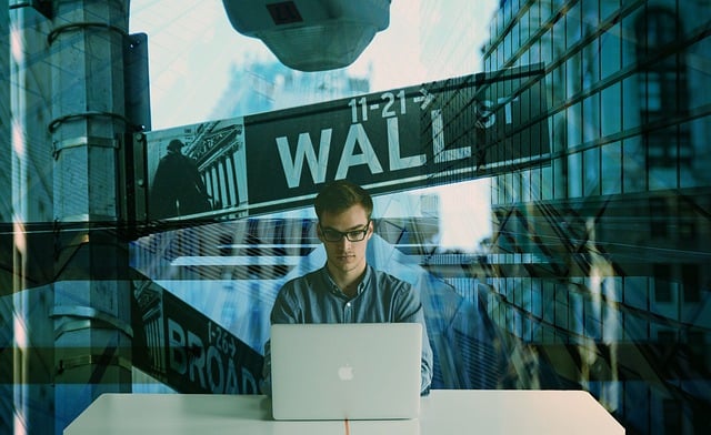 Mais de 800 imagens grátis de Walker Street e Wall Street - Pixabay