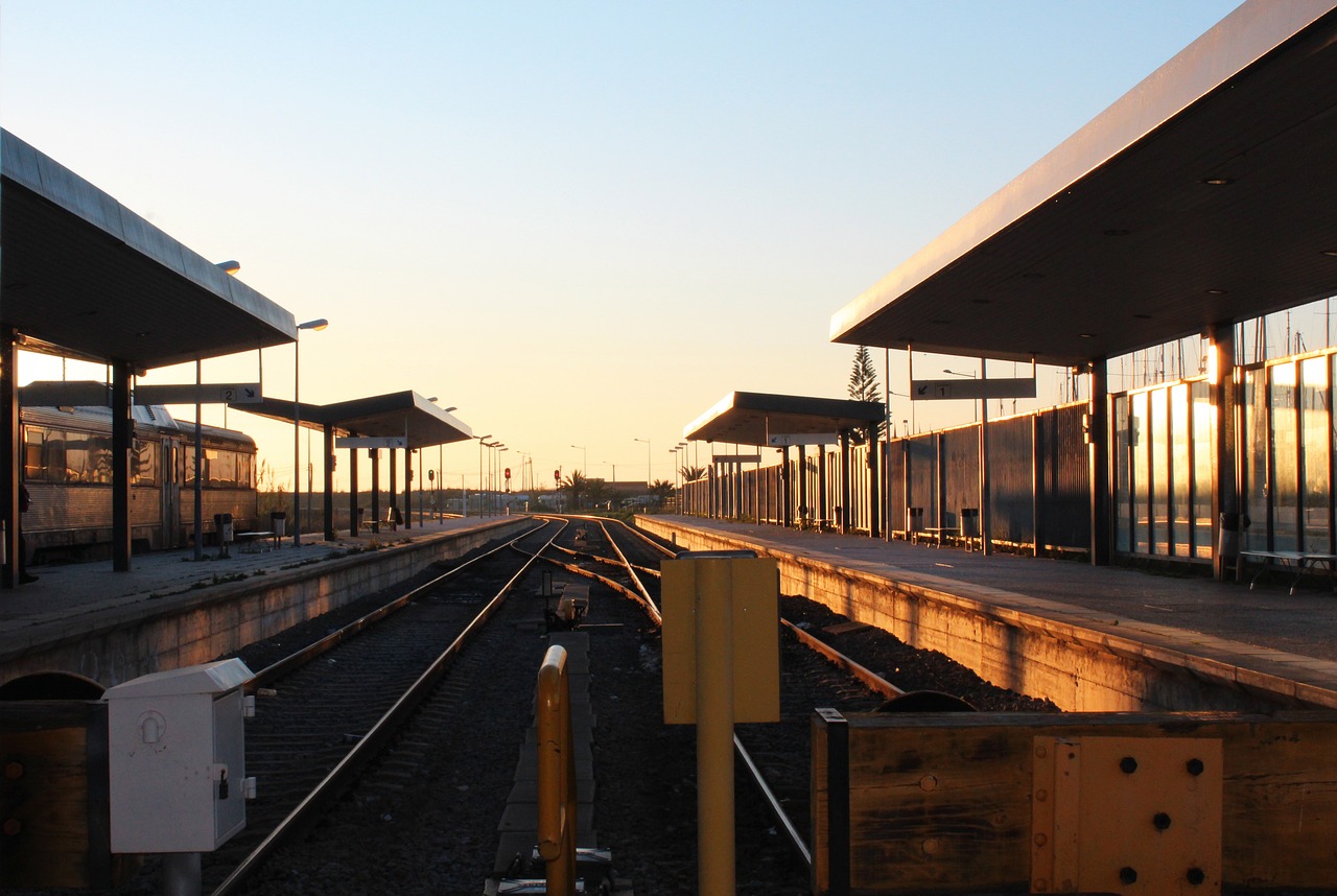 Estação Ferroviária Ferrovia - Foto gratuita no Pixabay - Pixabay