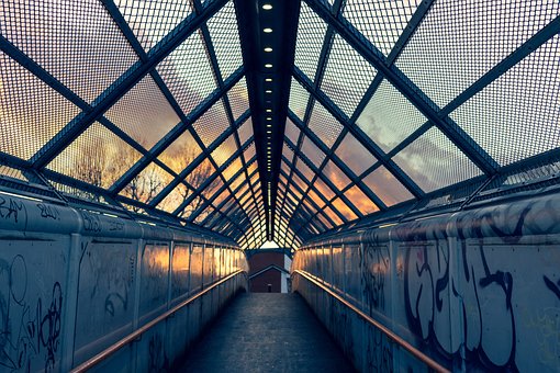 2+ Free Walkthrough & Tunnel Images - Pixabay
