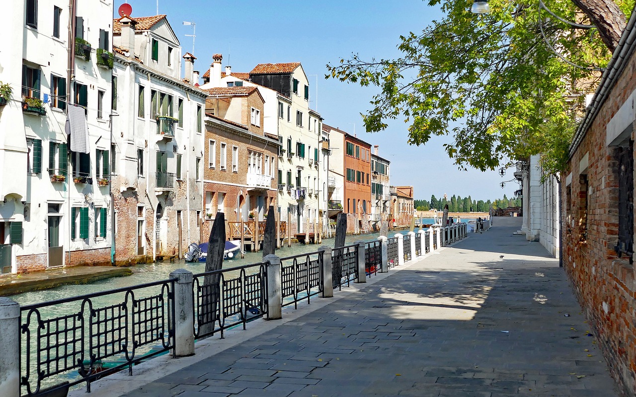 Venice Side Canal Romantic - Free photo on Pixabay - Pixabay