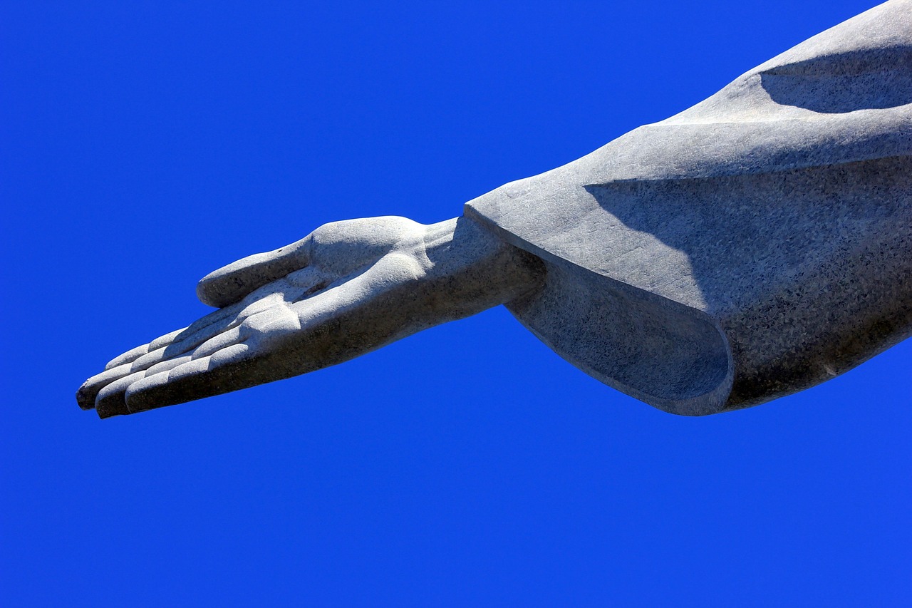 4,000+ Free Outstretched Arms & Arm Images - Pixabay