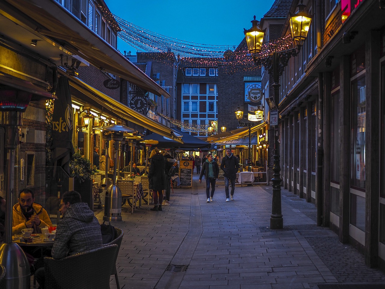 Alley Restaurants Pubs - Free photo on Pixabay