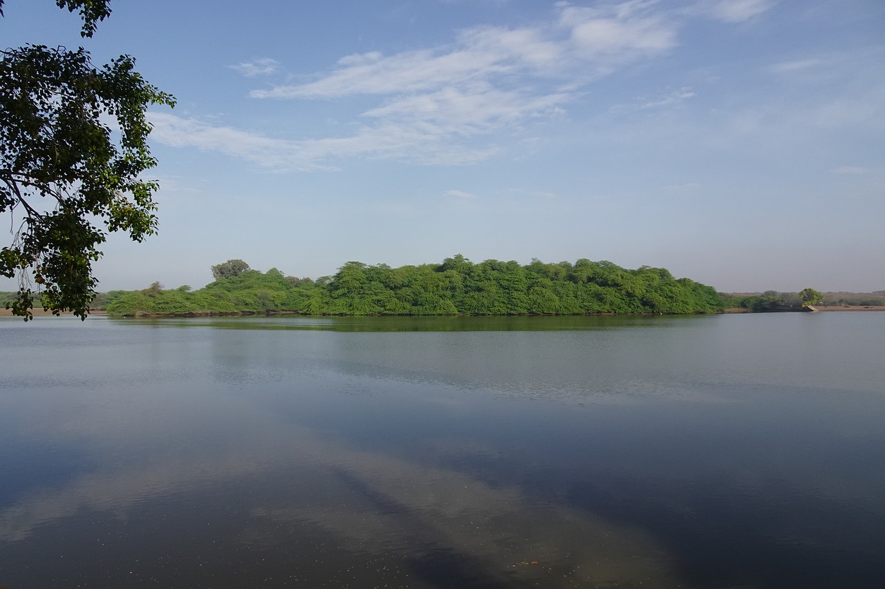 Lake Waterbody Island - Free photo on Pixabay