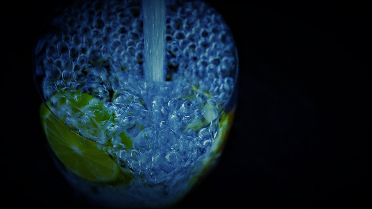 Water Glass Background Slice Of - Free photo on Pixabay - Pixabay