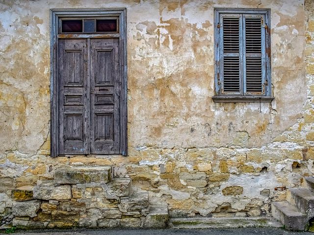 500+ Free Dilapidated Houses & Dilapidated Images