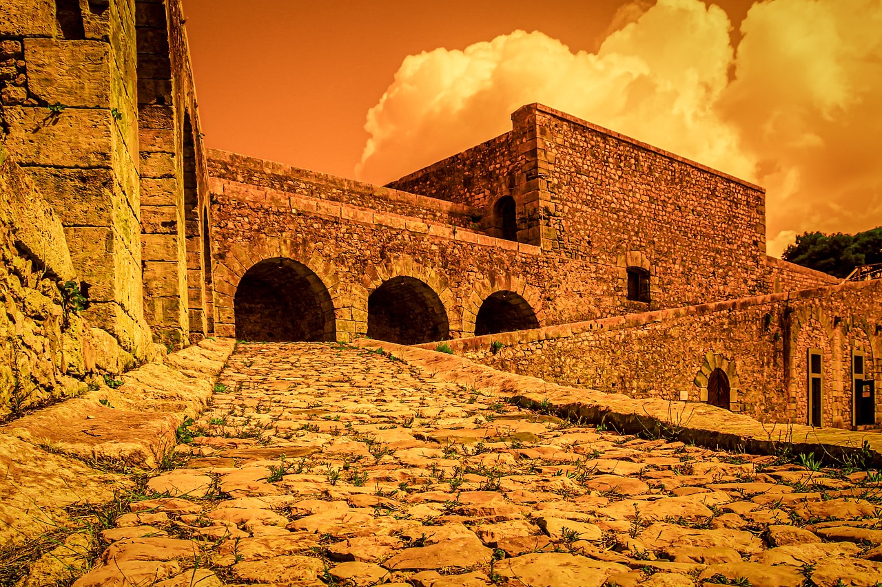 Fortress Building Castle Middle - Free photo on Pixabay