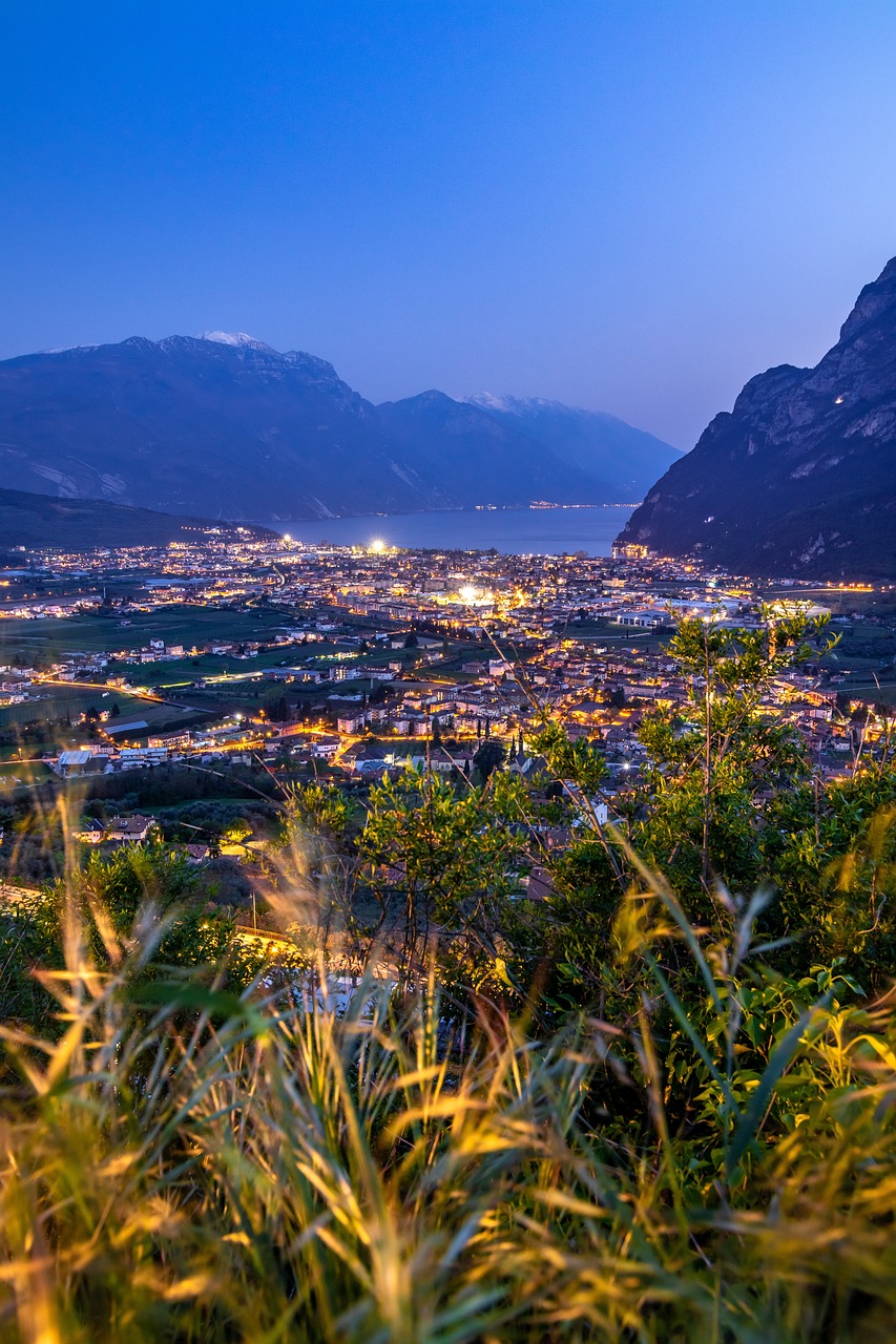 Italy Garda Blue Hour - Free photo on Pixabay