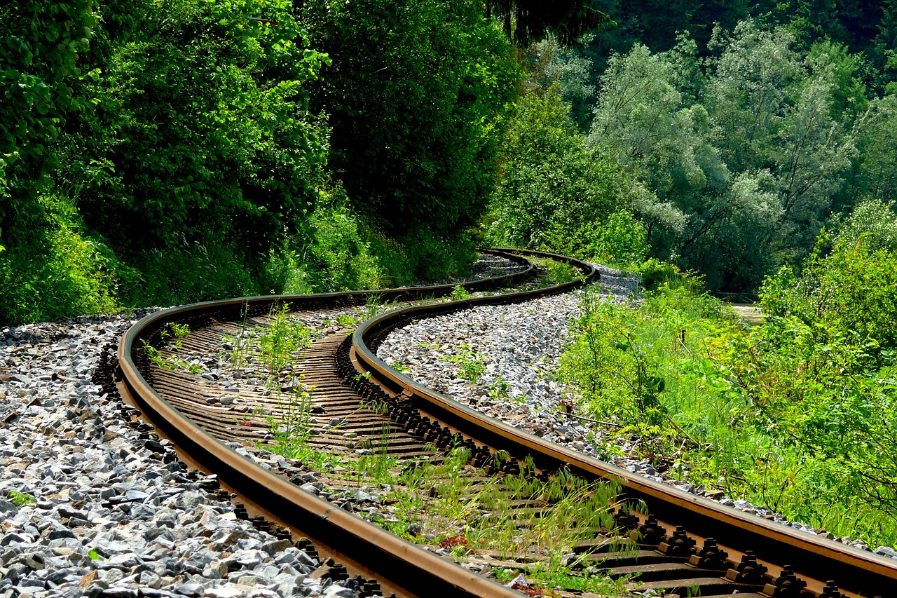 Dormitory Railway Turn - Free photo on Pixabay - Pixabay