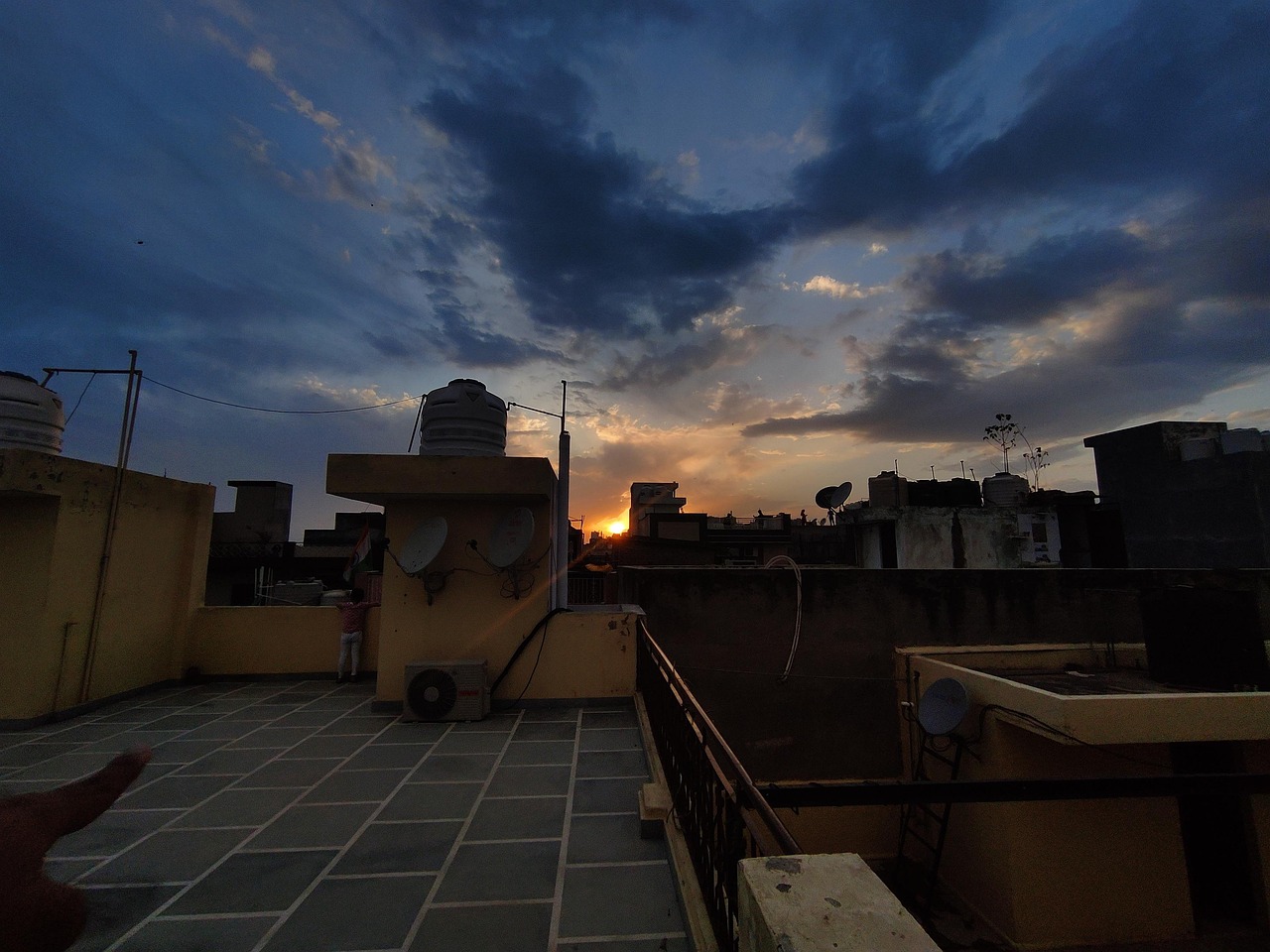 Salida Del Sol Cielo Oscuro - Foto gratis en Pixabay - Pixabay